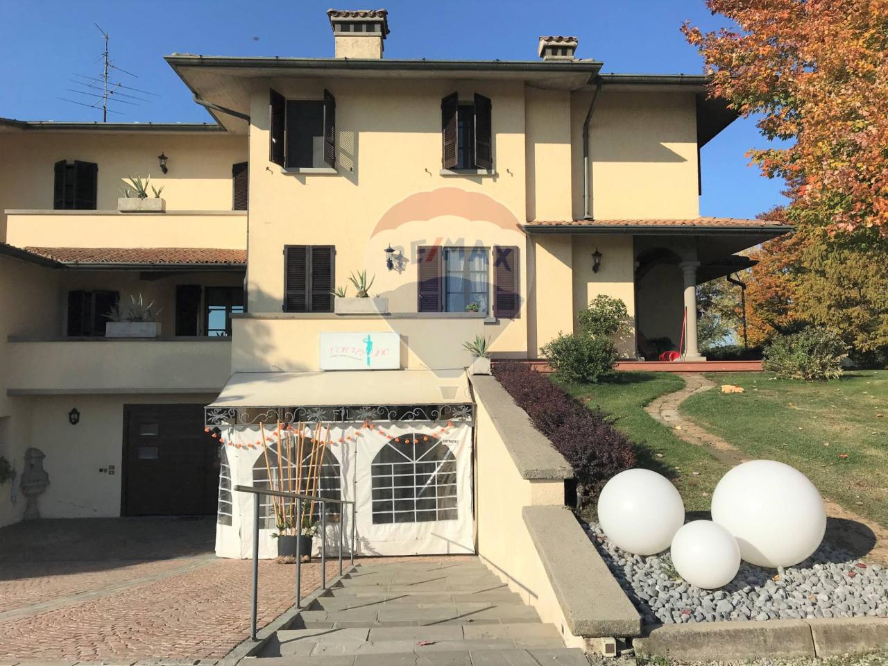 Villa in vendita a Cazzago San Martino