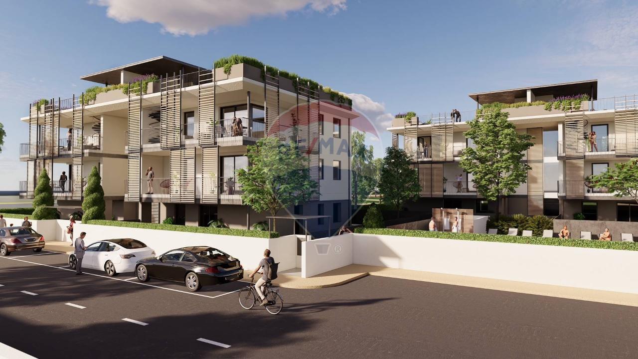 Appartamento in vendita a Desenzano Del Garda