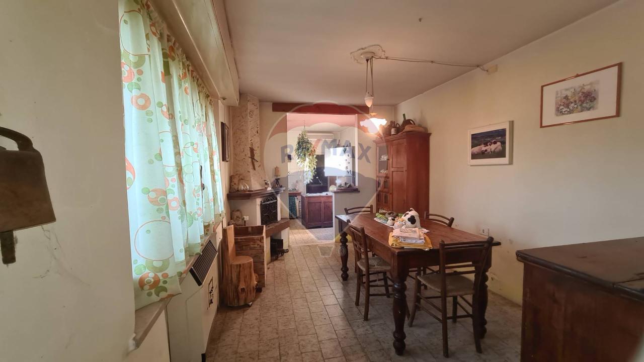 Rustico in vendita a Redondesco