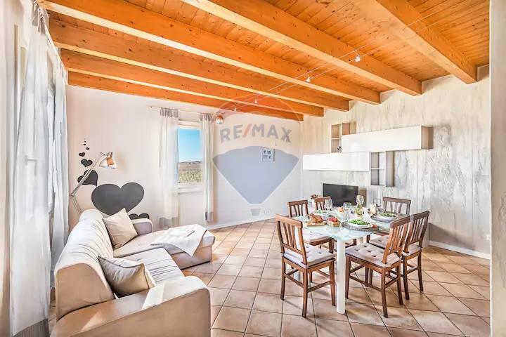 Appartamento in affitto a Desenzano Del Garda