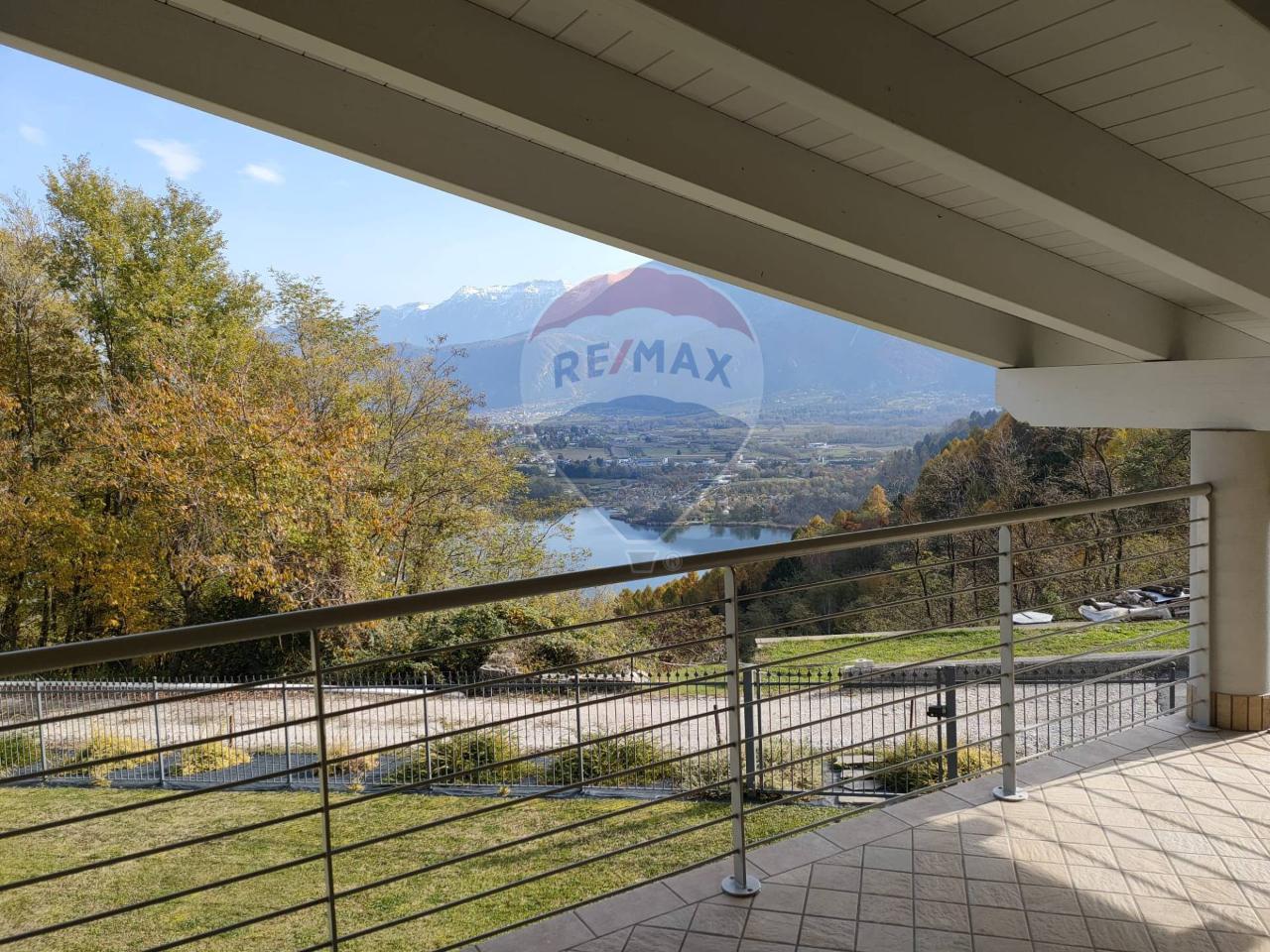 Villa in vendita a Tenna
