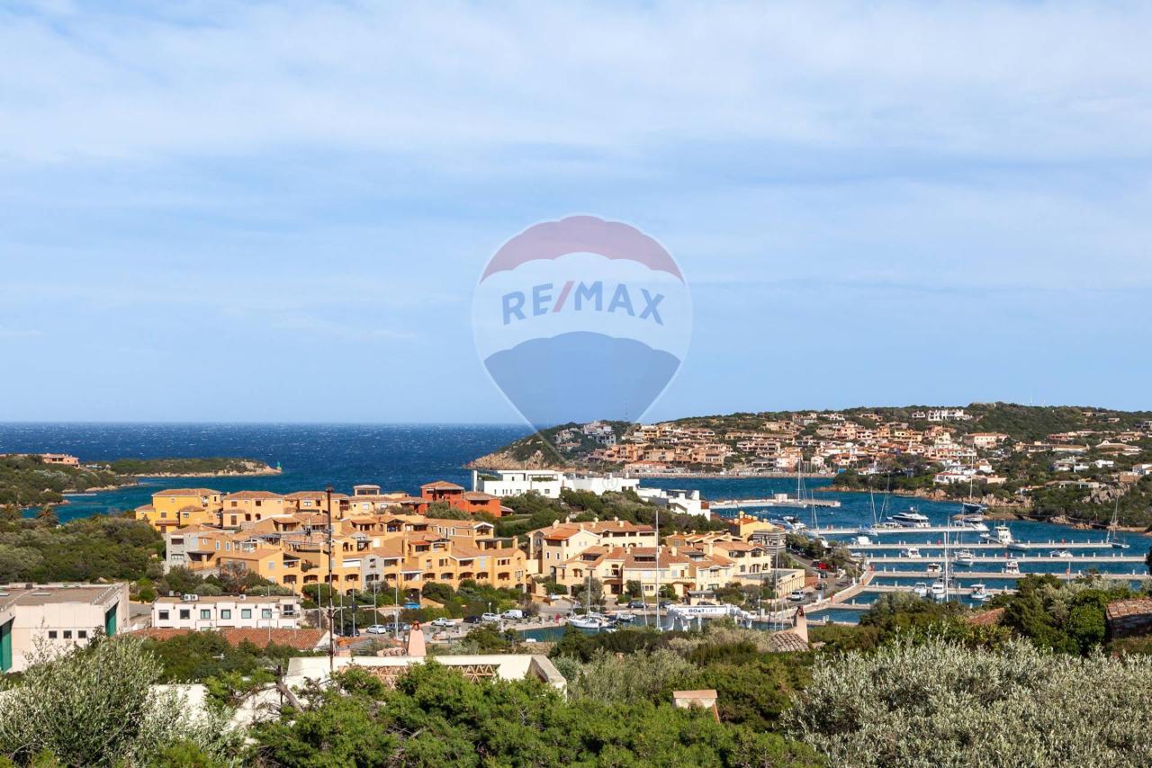 Appartamento in vendita a Arzachena