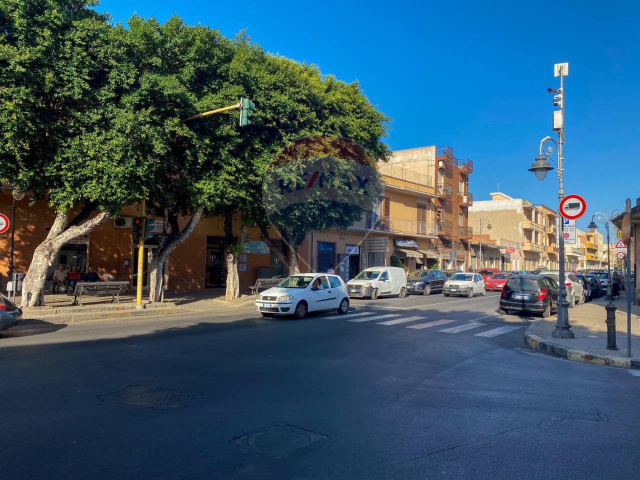 Negozio in vendita a Monserrato