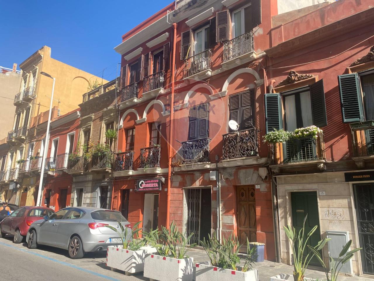 Negozio in vendita a Cagliari