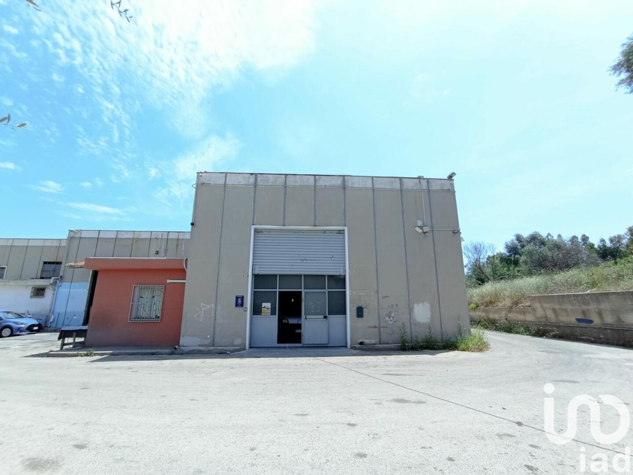 Capannone in vendita a Augusta