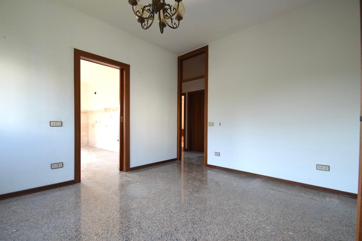 Appartamento in vendita a Lugo Di Vicenza