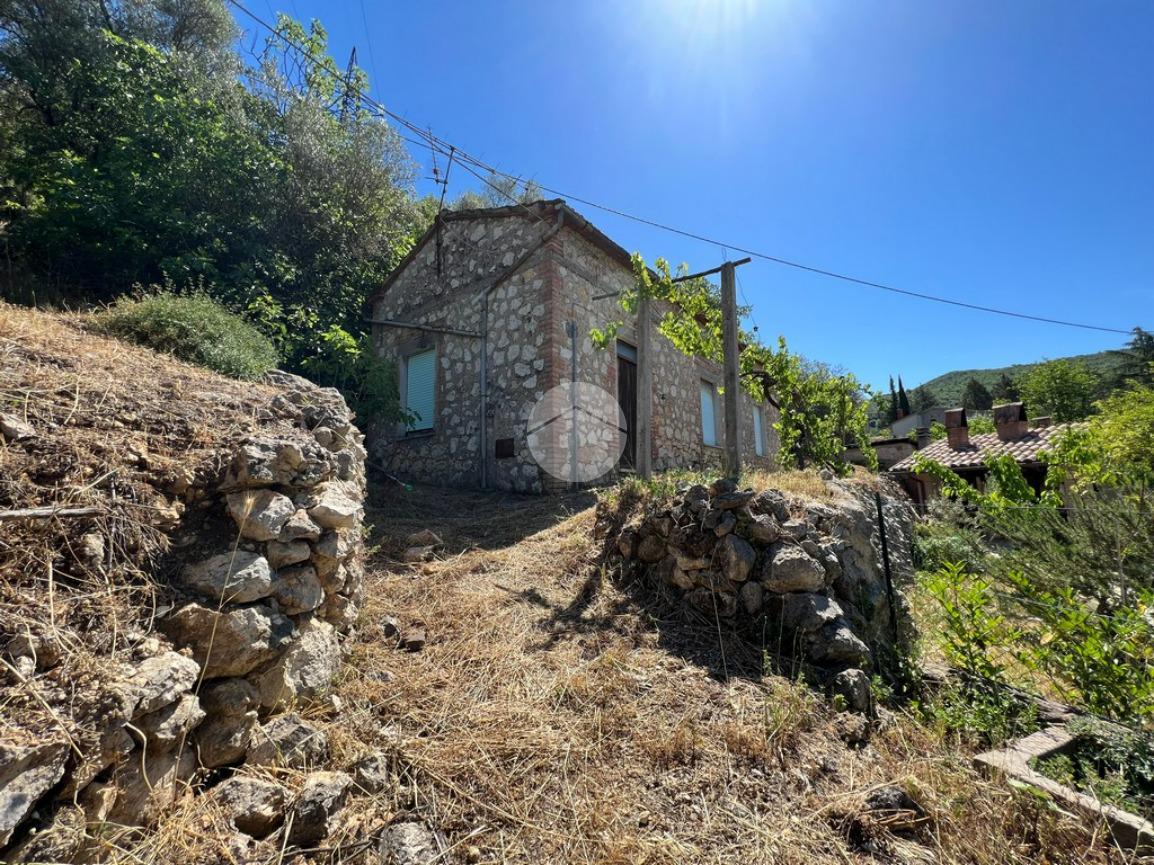 Casa indipendente in vendita a Narni