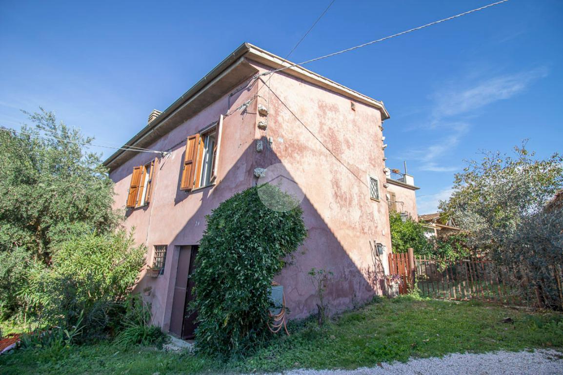 Casa indipendente in vendita a Calvi Dell'Umbria