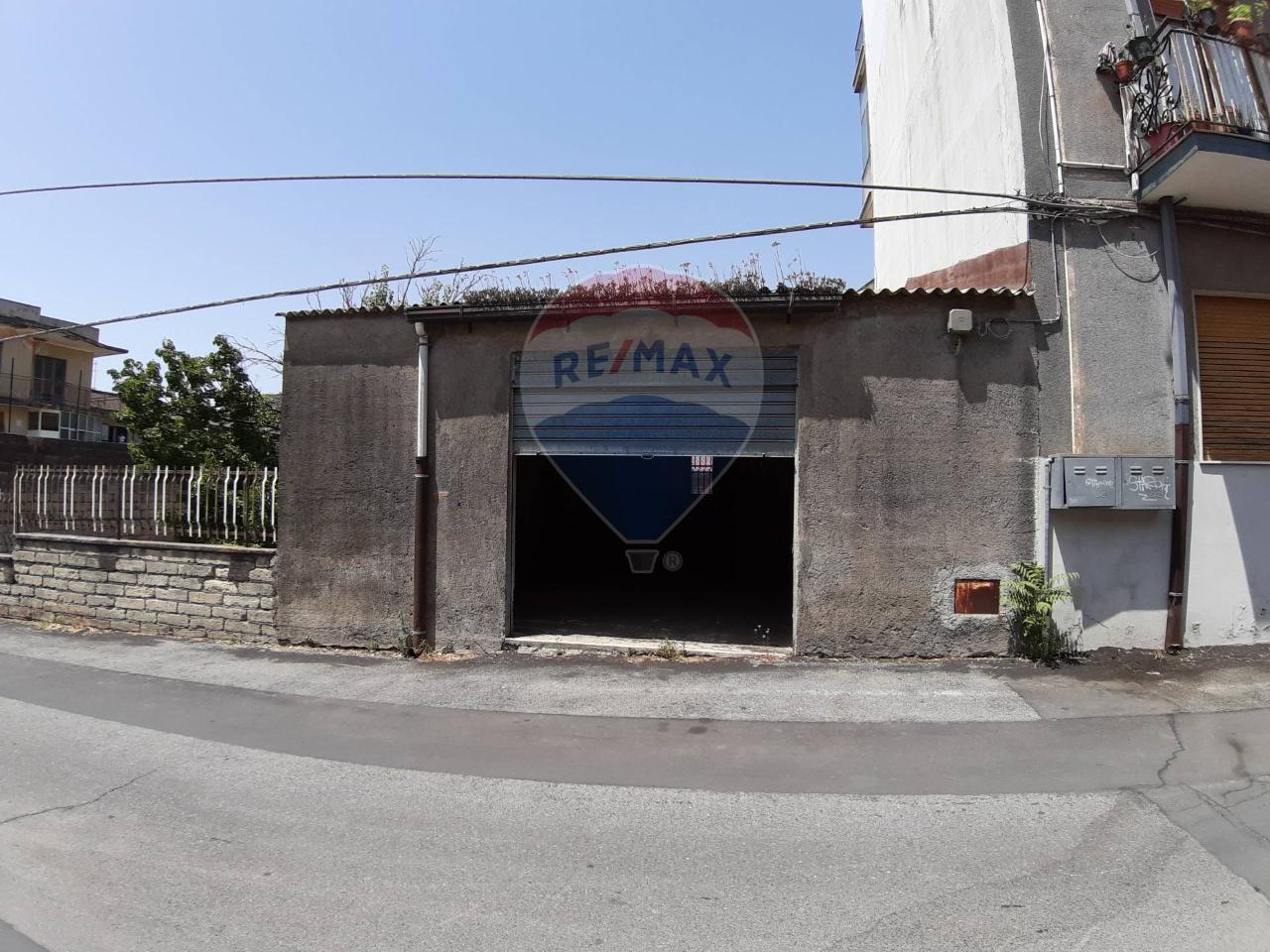 Negozio in affitto a Catania