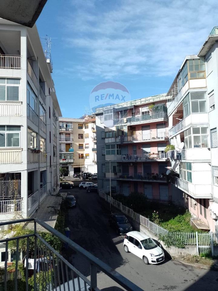 Appartamento in vendita a Gravina Di Catania
