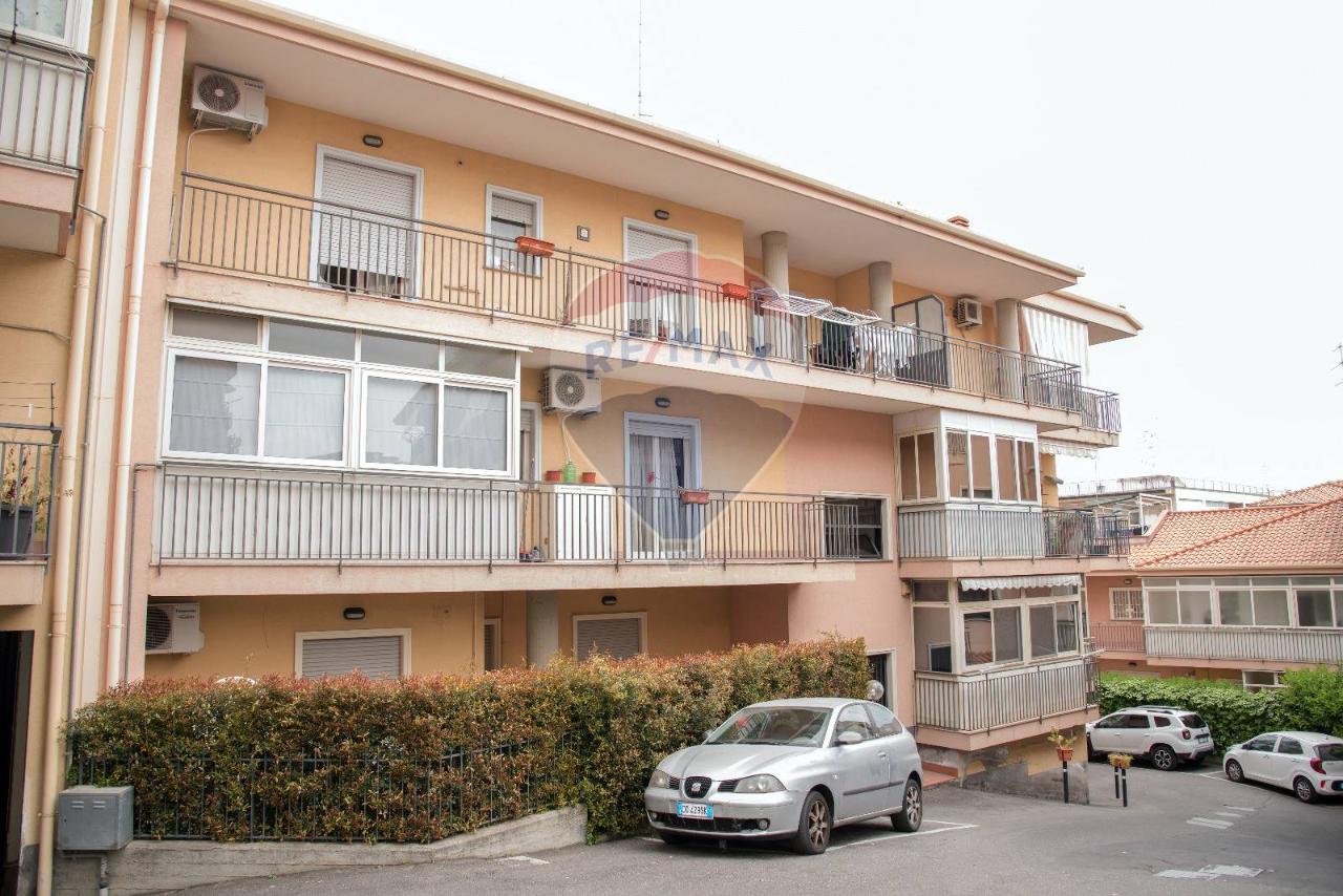 Appartamento in vendita a Aci Catena