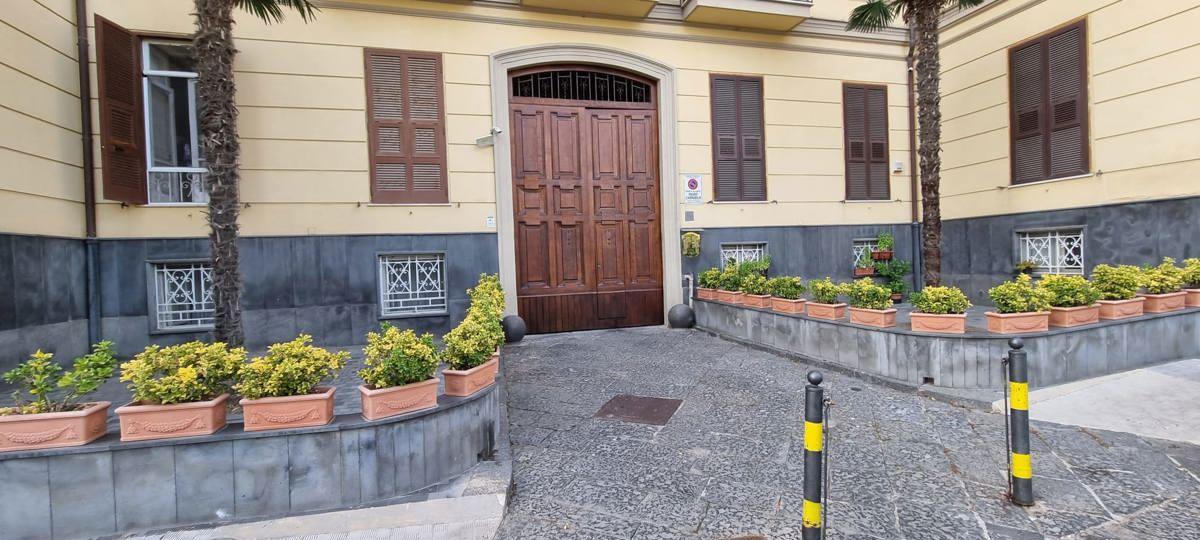 Appartamento in vendita a Napoli