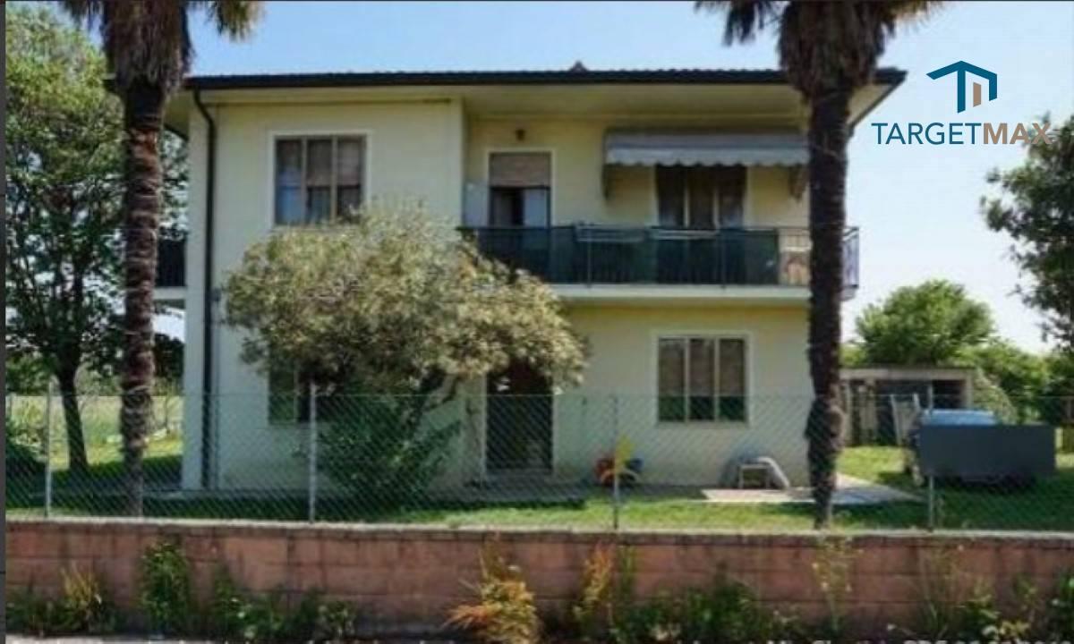 Casa indipendente in vendita a Torri Di Quartesolo