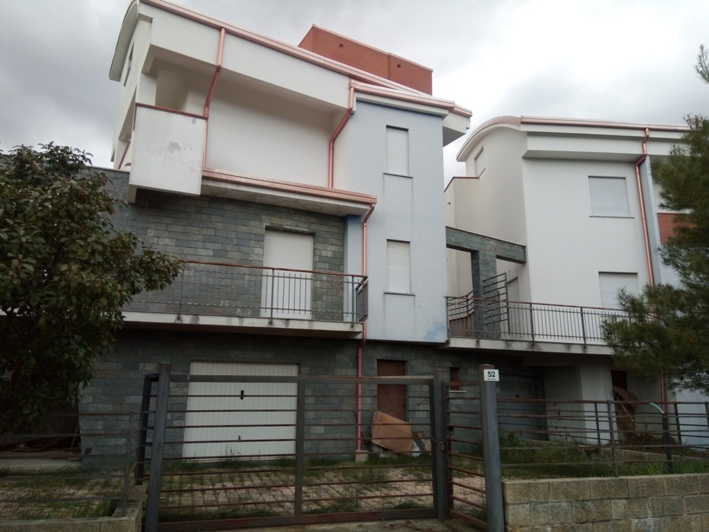 Villa in vendita a Castrolibero