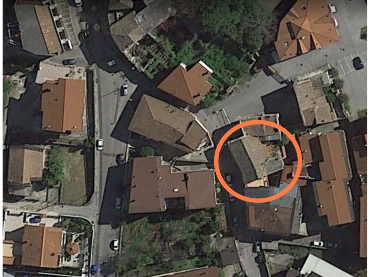 Rustico in vendita a Solofra