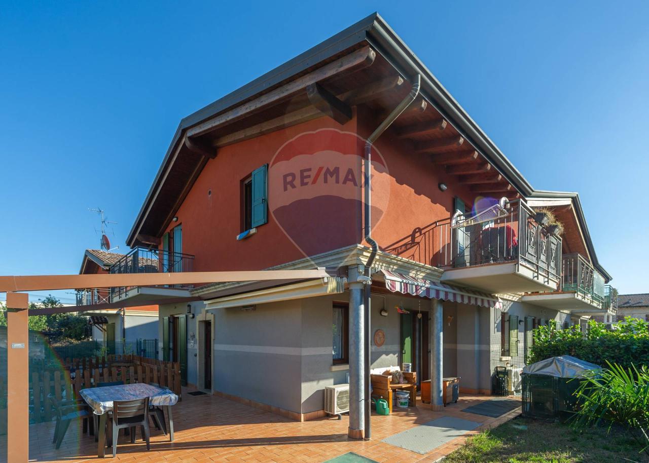 Villa a schiera in vendita a Roncello