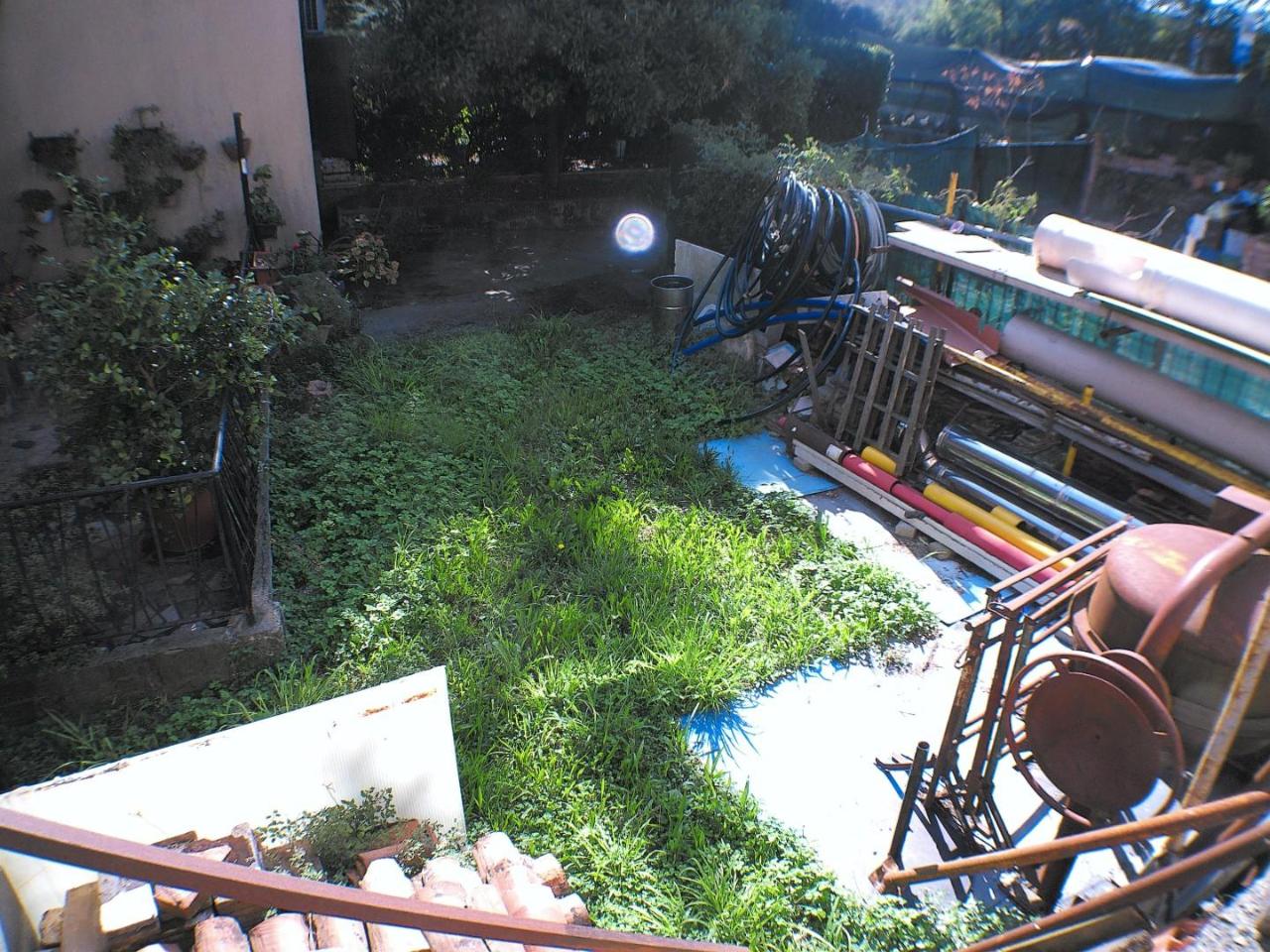 Magazzino in vendita a Carrara