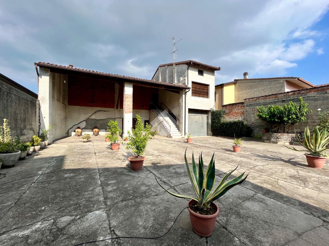 Rustico in vendita a San Paolo