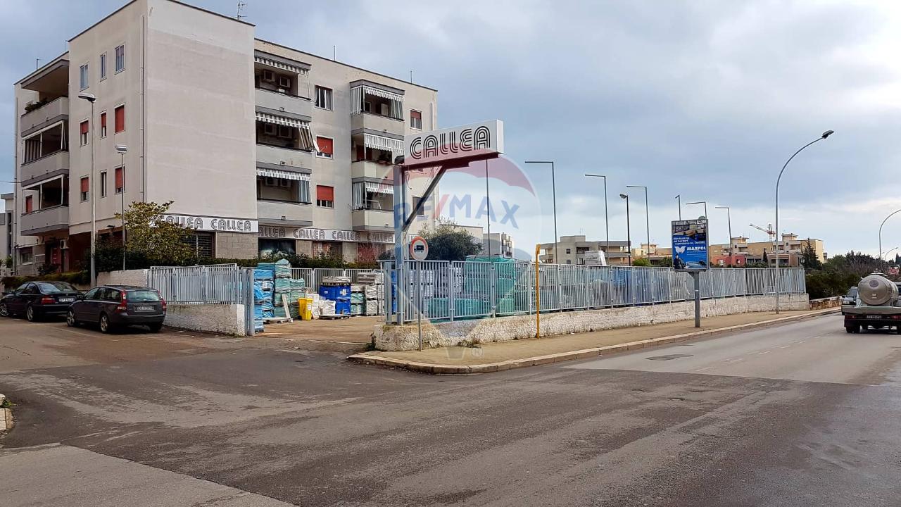 Negozio in vendita a Monopoli