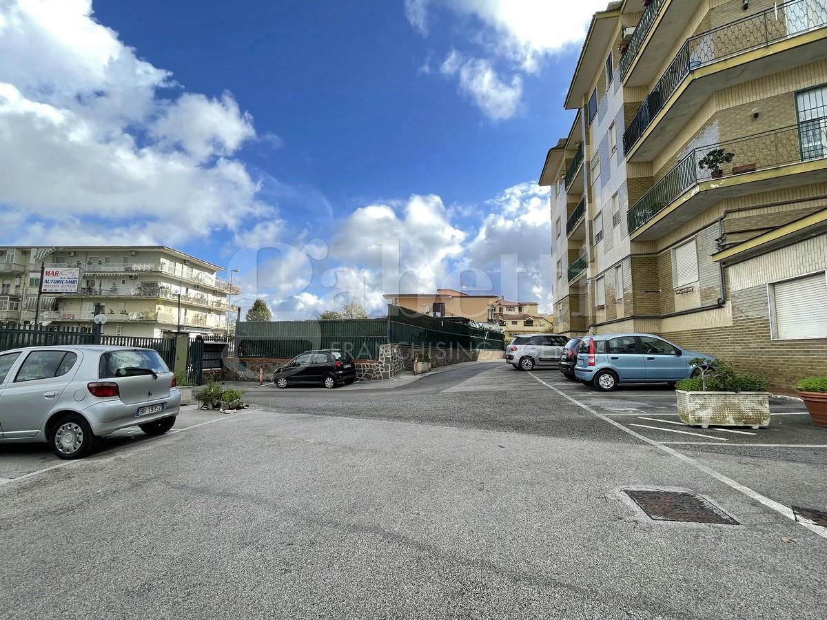 Magazzino in affitto a Calvizzano