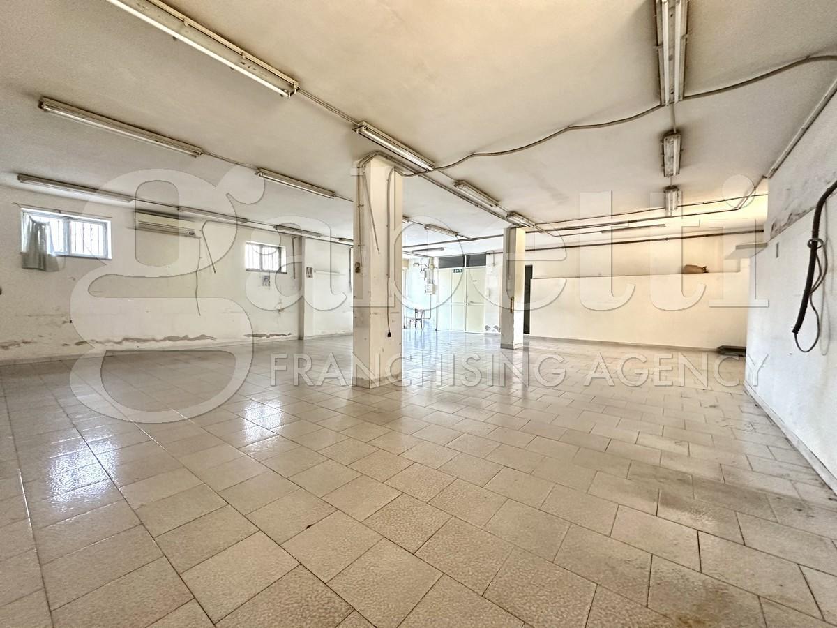 Laboratorio in affitto a Marano Di Napoli