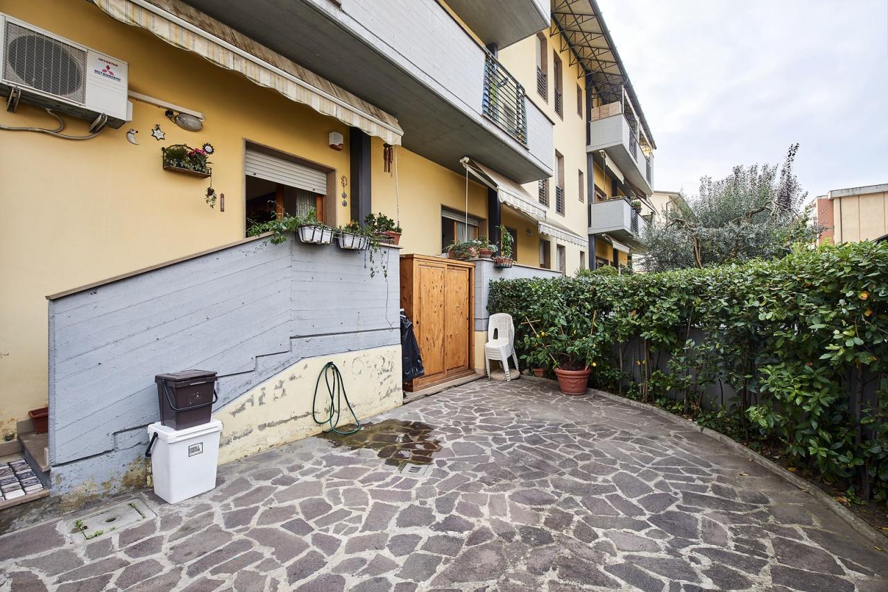 Appartamento in vendita a Lastra A Signa