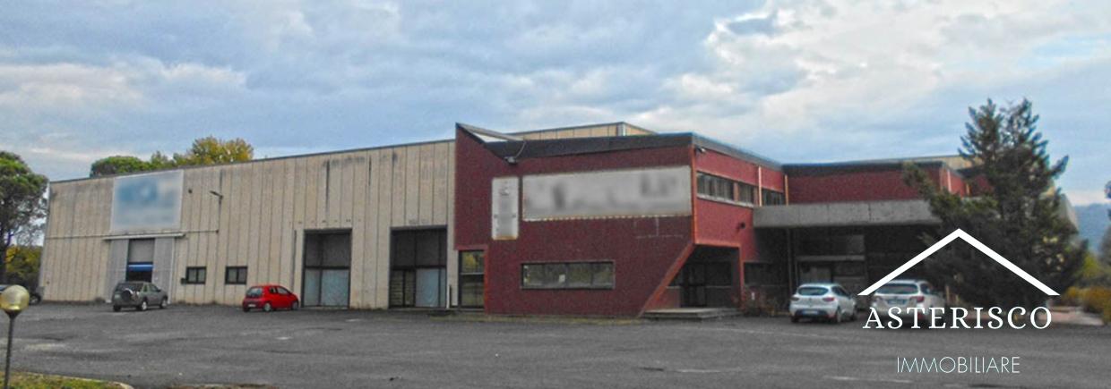 Capannone in vendita a Chiusi