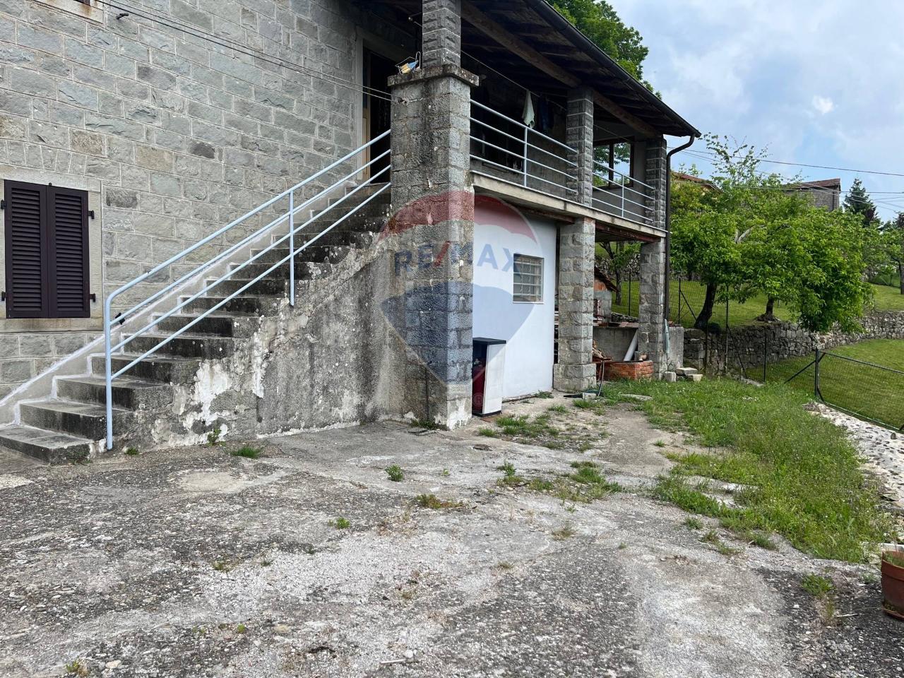 Appartamento in vendita a Pontremoli