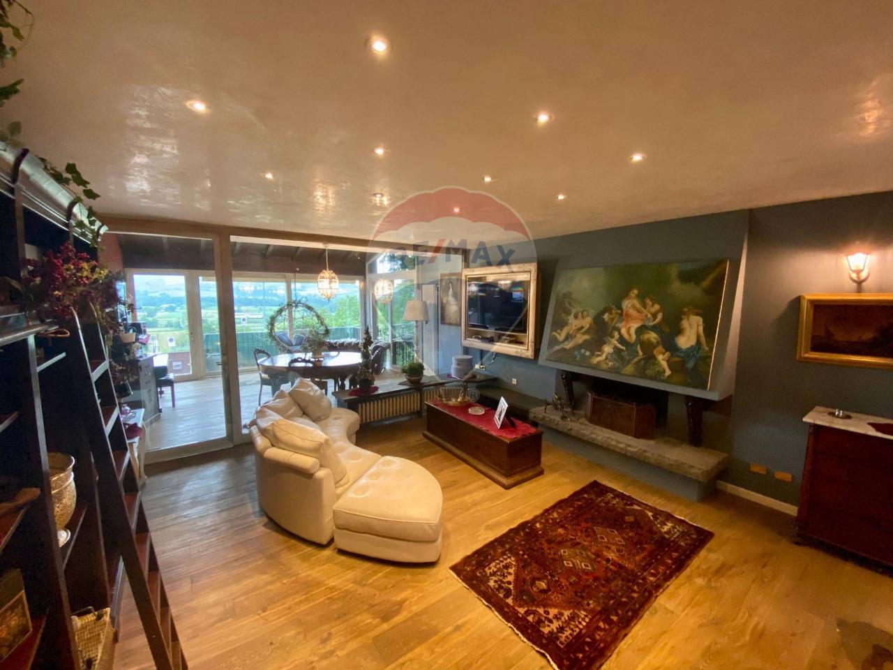 Villa a schiera in vendita a Lesignano De' Bagni