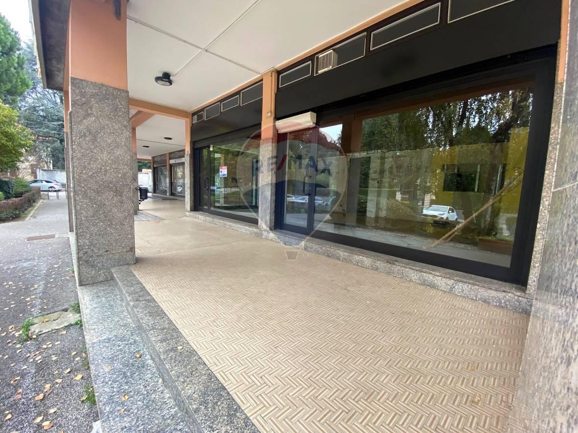 Negozio in vendita a Cermenate