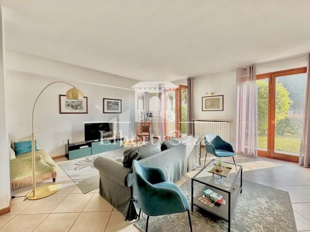 Villa in vendita a Gardone Riviera