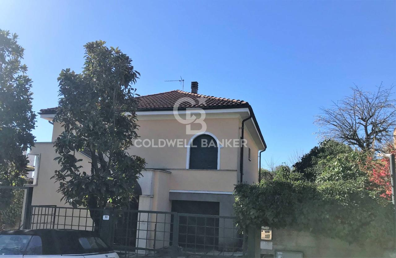 Villa in vendita a Mombaruzzo