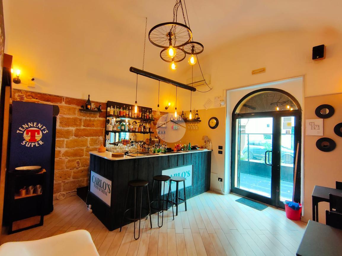 Negozio in vendita a Terrasini