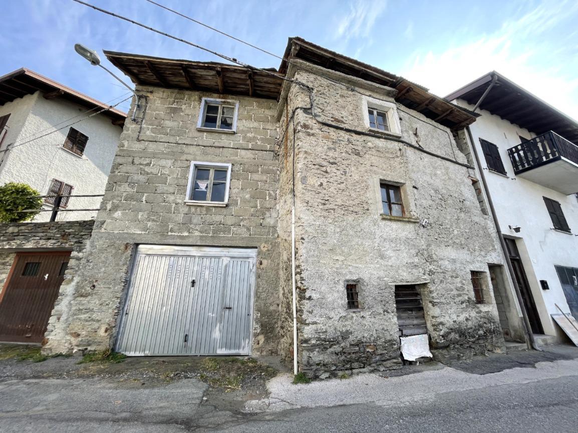 Rustico in vendita a Villa Di Tirano