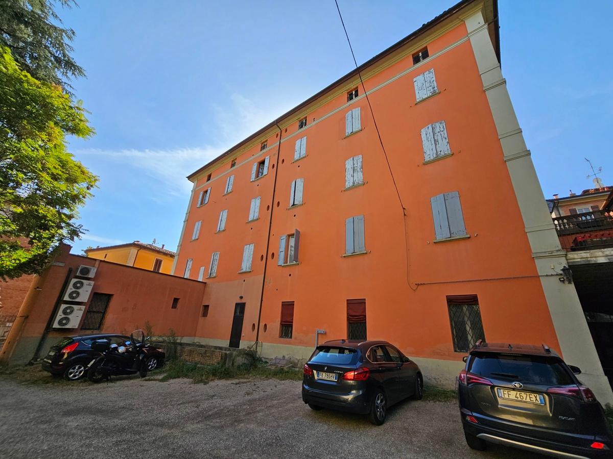 Appartamento in vendita a Bologna