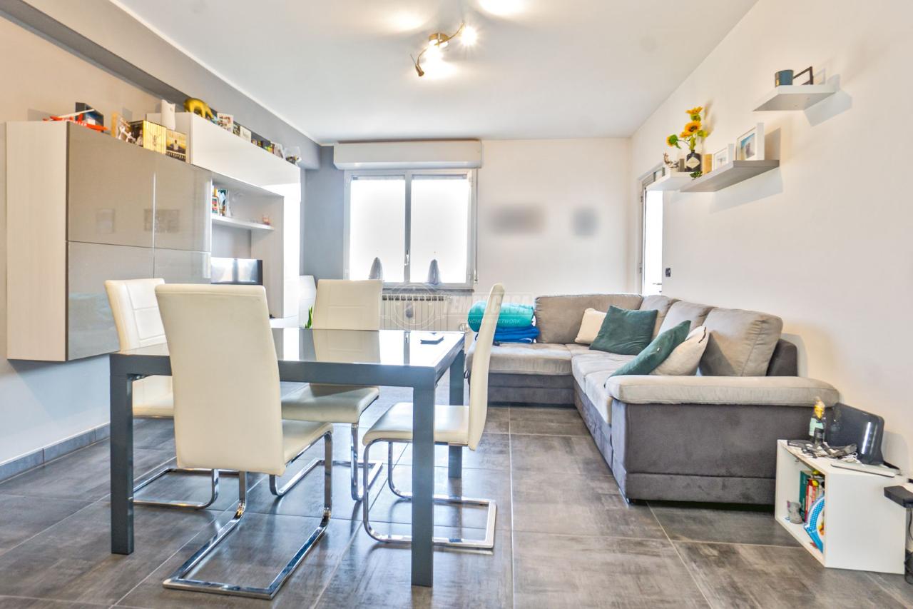 Appartamento in vendita a Arona