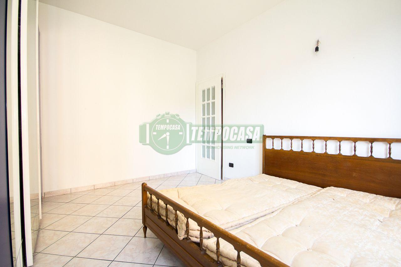 Appartamento in vendita a Villasanta