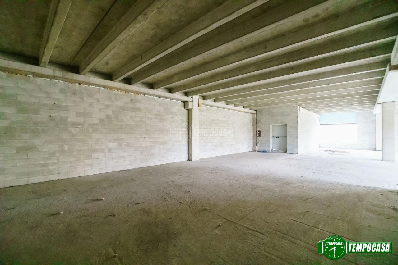 Ufficio in vendita a Villasanta