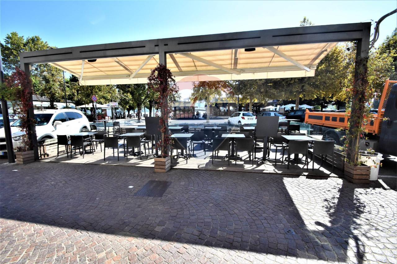 Bar in vendita a Arona