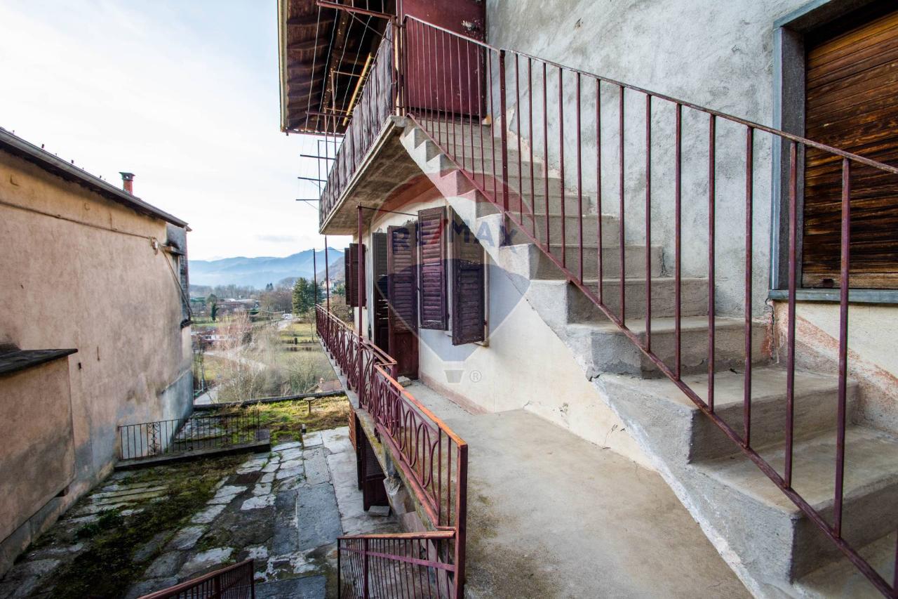 Rustico in vendita a Miasino