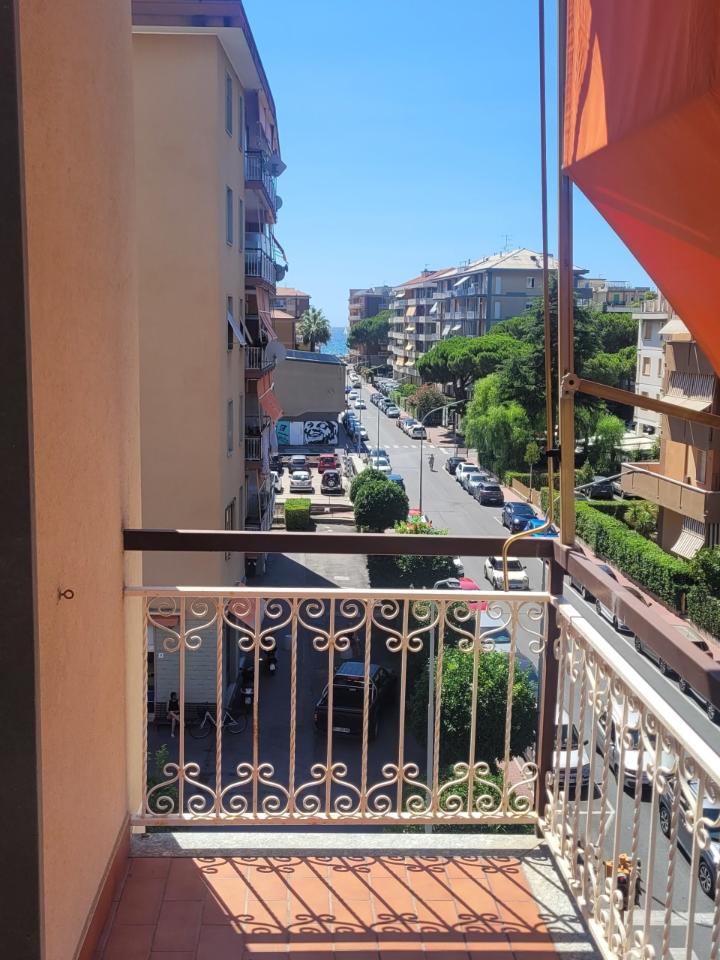 Appartamento in vendita a Andora