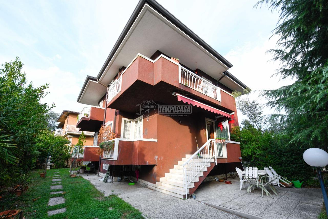 Villa a schiera in vendita a Sirmione