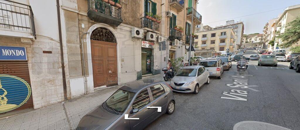 Negozio in vendita a Messina