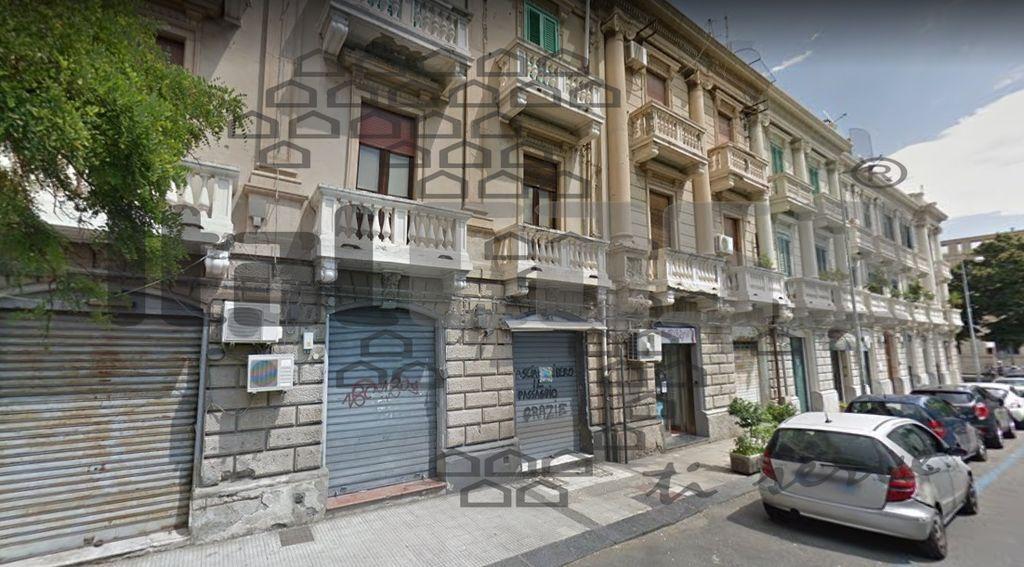 Negozio in affitto a Messina