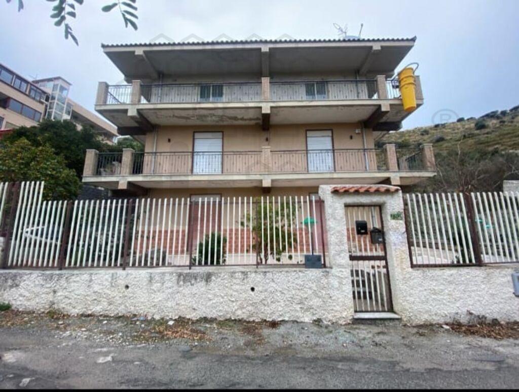 Appartamento in vendita a Messina