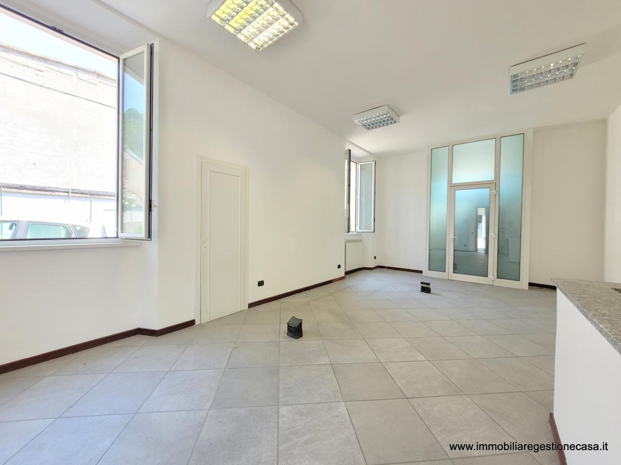 Ufficio in vendita a Como