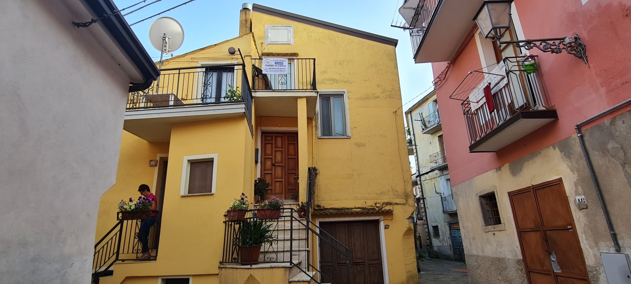 Appartamento in vendita a Sant'Agata Di Esaro