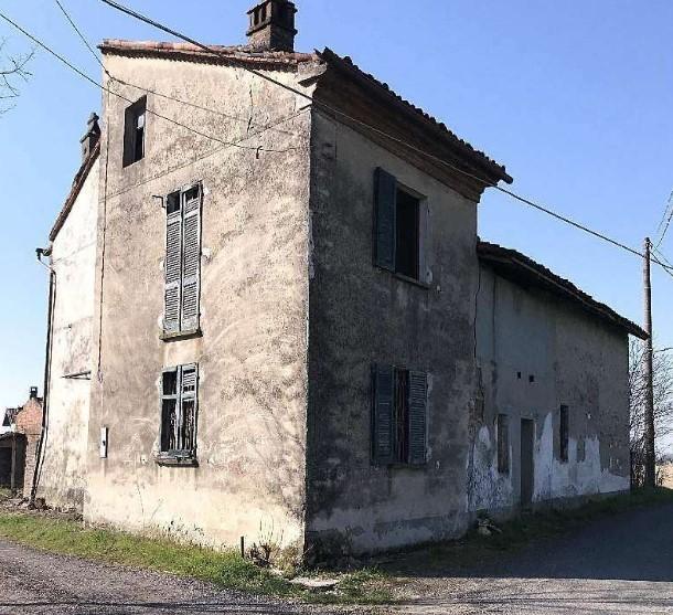 Casa indipendente in vendita a Sale