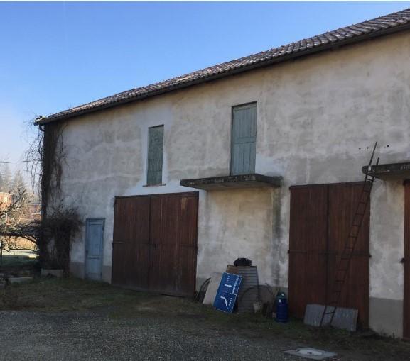 Villa in vendita a Monastero Bormida