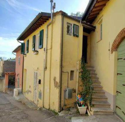 Appartamento in vendita a Prato